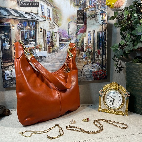 Morris Moskowitz | Bags | Morris Moskowitz Genuine Leather Shoulder Bag ...